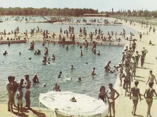 Periplu prin ștrandurile Timişoarei de odinioară. Cât de frumos era ...